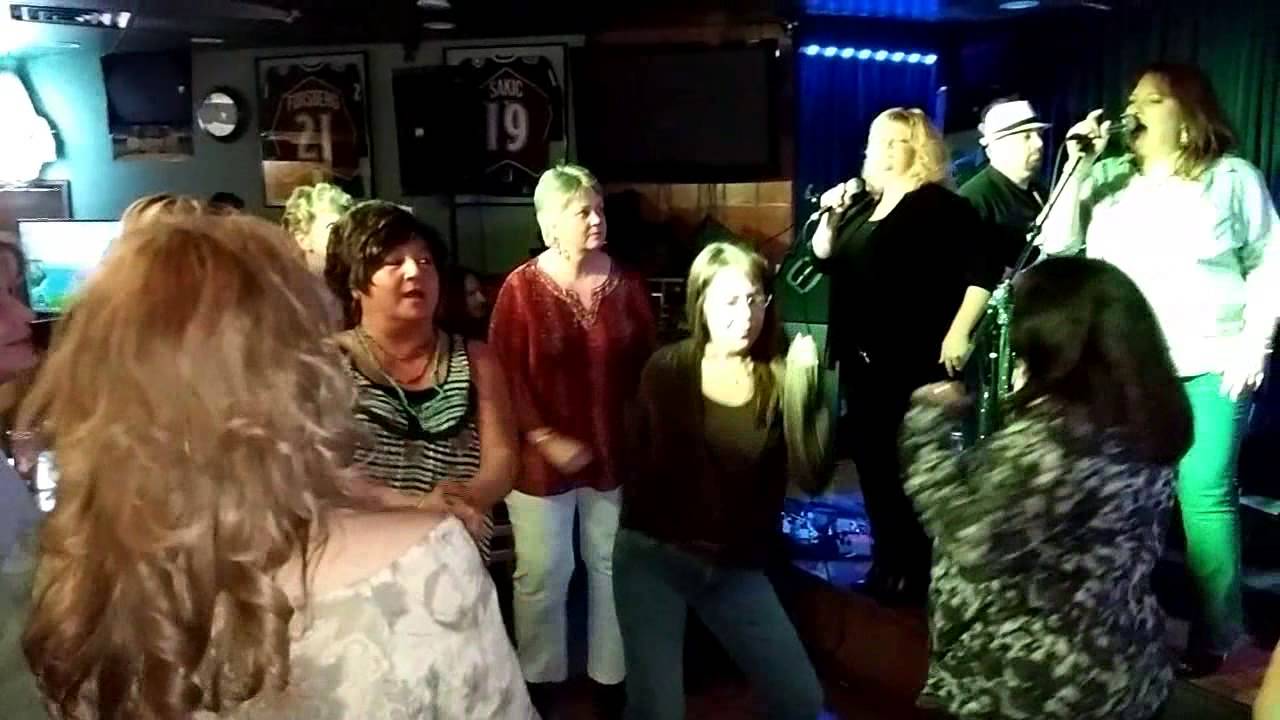 Midnight Vinyl @ Greenfields w/Rachel Jane - YouTube
