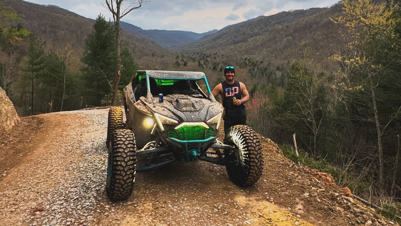 BUILDING MY NEW PRO R FOR THE 2024 RIDING SEASON - YouTube