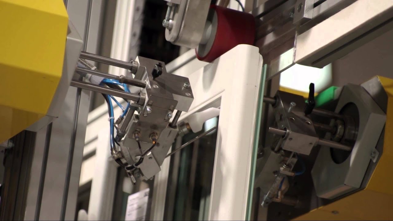 Wintech Siliconeuse M9C - YouTube