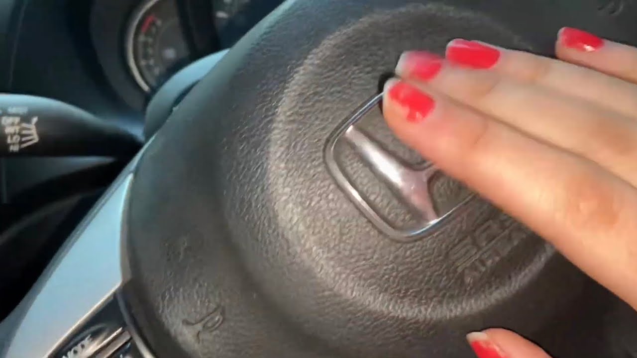 ASMR Car tapping,scratching,hand movements,screen Tapping and more ...