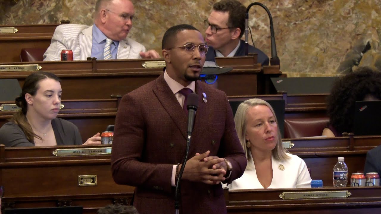 Abney Fights for Social Workers Across Pennsylvania - YouTube