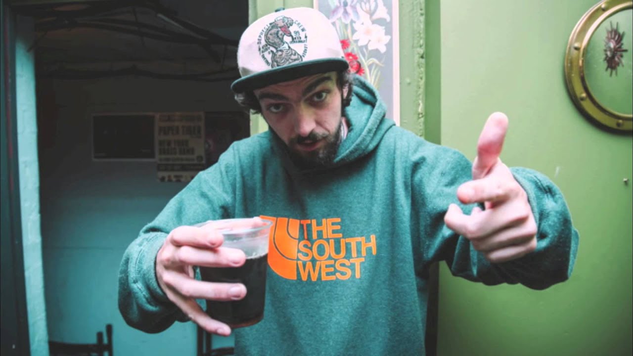Leaf Dog - The Man With 1000 Dice (AUDIO) - YouTube