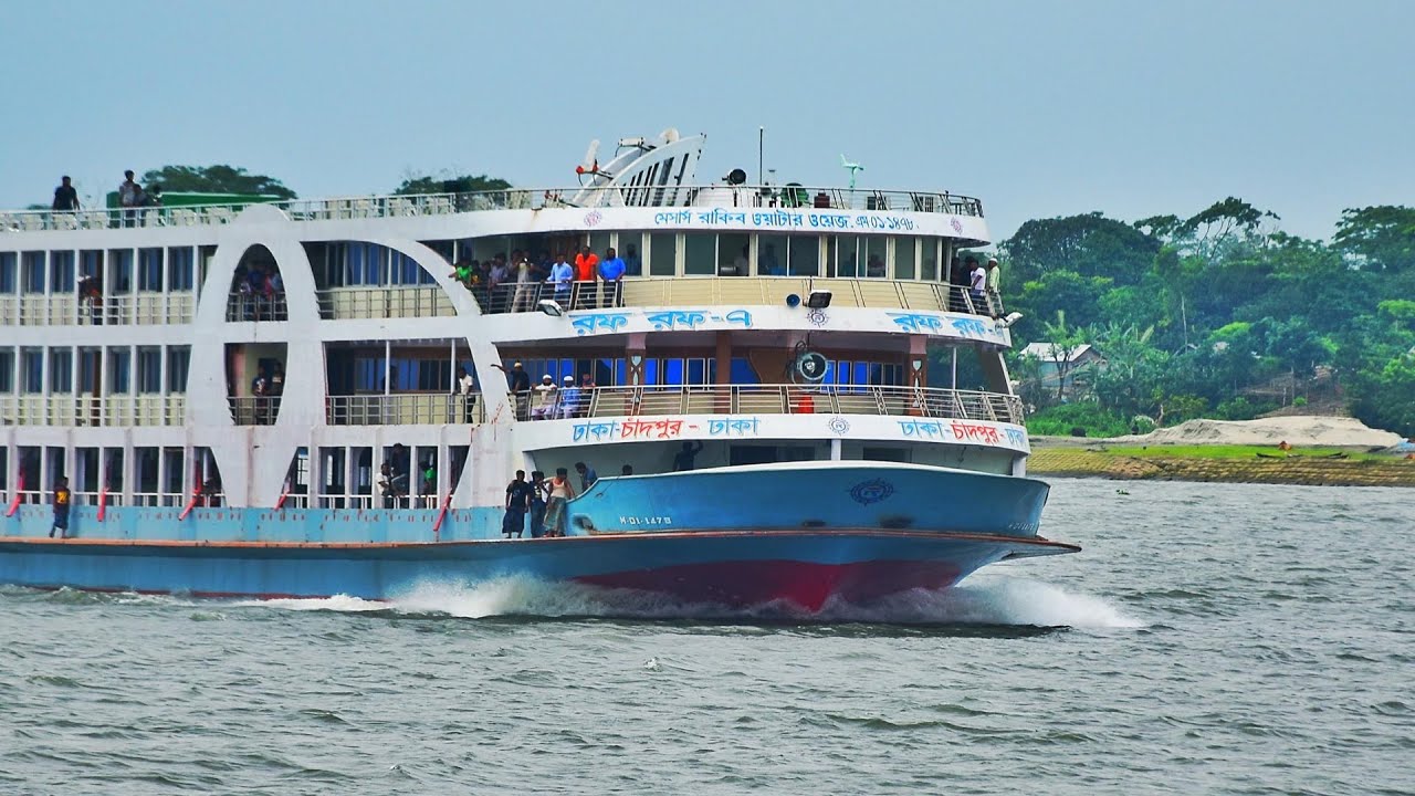 চাঁদপুরের বিলাশবহুল লঞ্চ || M V Rof Rof 2 Launch - YouTube