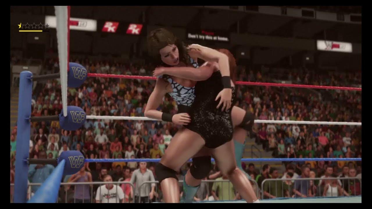 The Fabulous Moolah vs. Wendi Richter | WWF Ultimate ShowDown! - YouTube