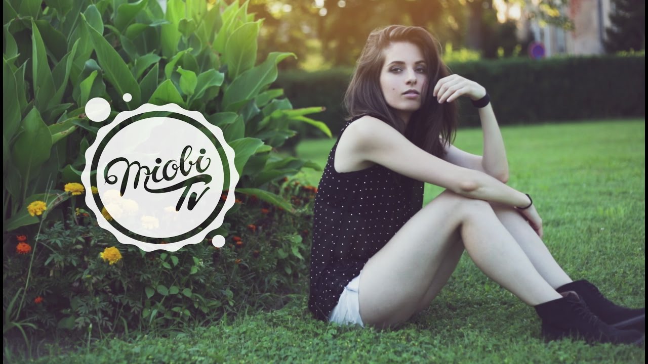 Miobi Photoshoot 015 - YouTube