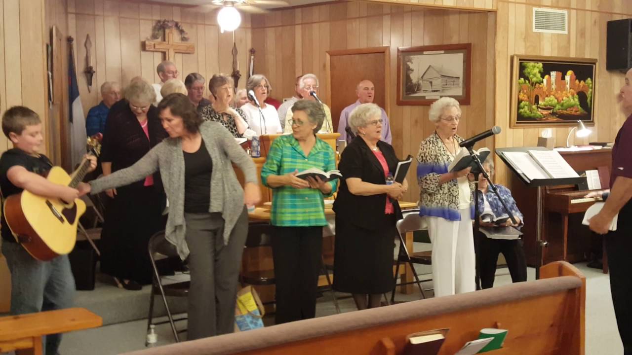 Caravan singers video 3 - YouTube