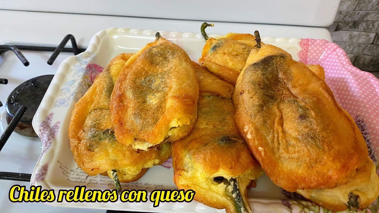 Como HACER CHILES RELLENOS Capeados con QUESO - YouTube