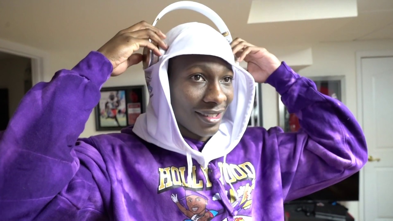 [CLIP] SoHoodie for Hollywood Brown - Introducing the Headphone Hood ...