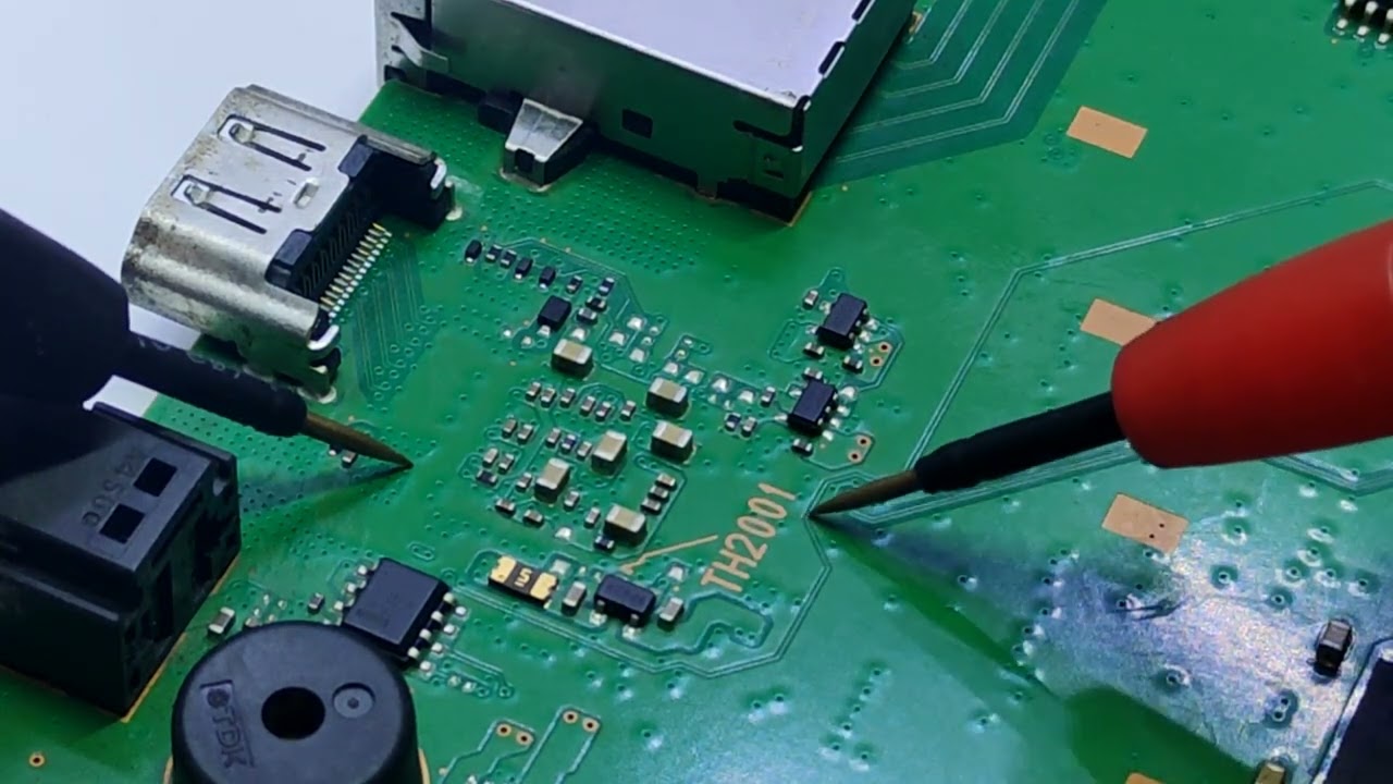 Playstation 4 fat sem imagem no HDMI depois de queda de raio! Essa foi ...