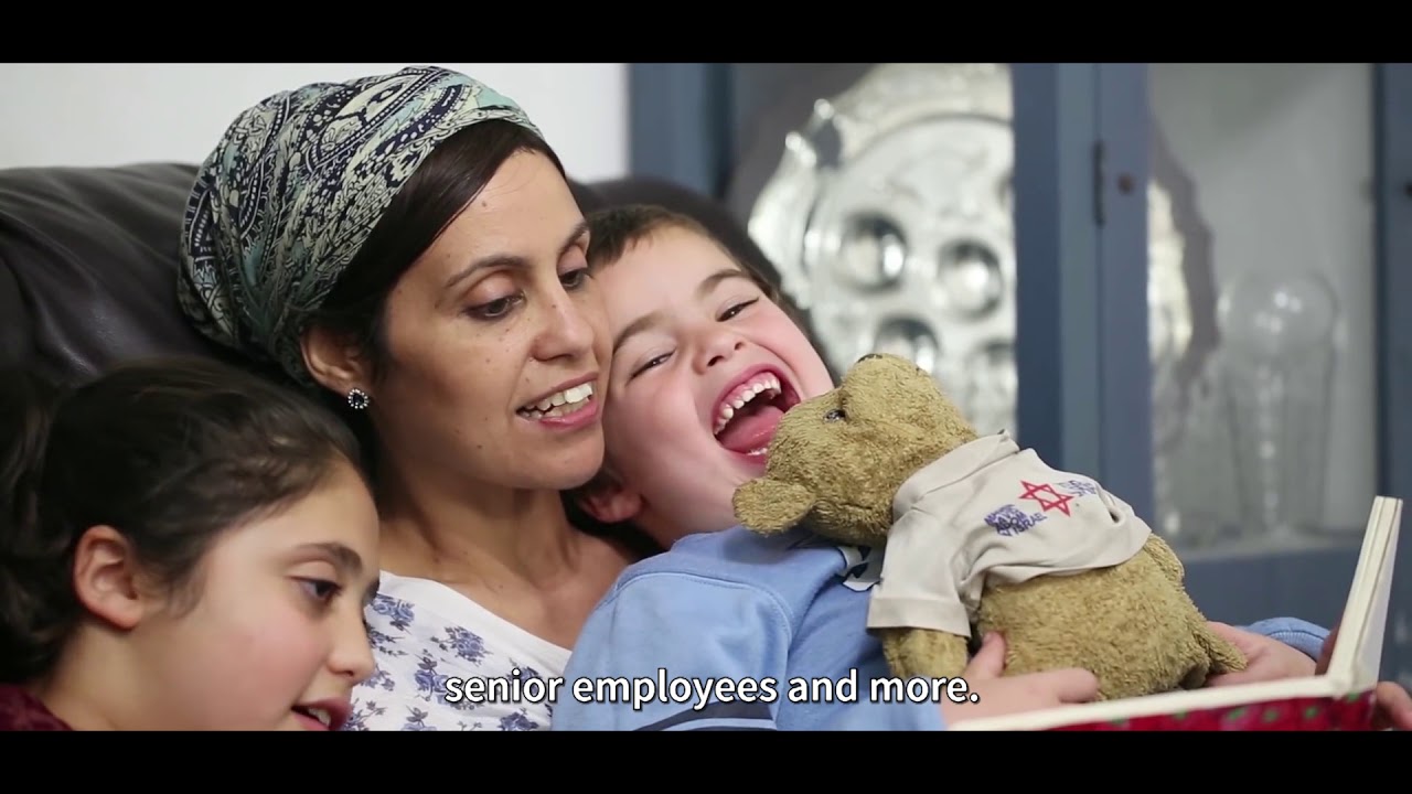 Meet the Israeli Paramedic - YouTube