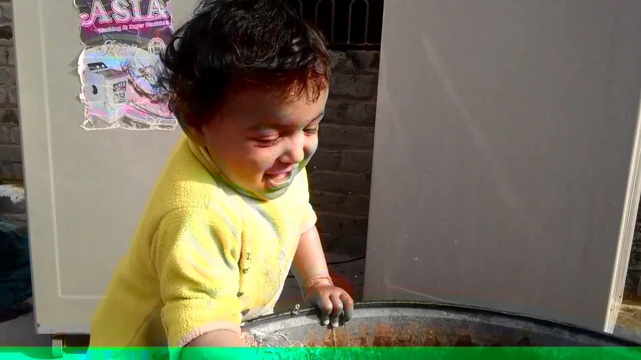 Enjoy baby with Pani Pani and very happy - YouTube
