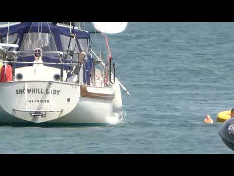 Yacht Snow Hill Lady picks up mooring Menai Bridge