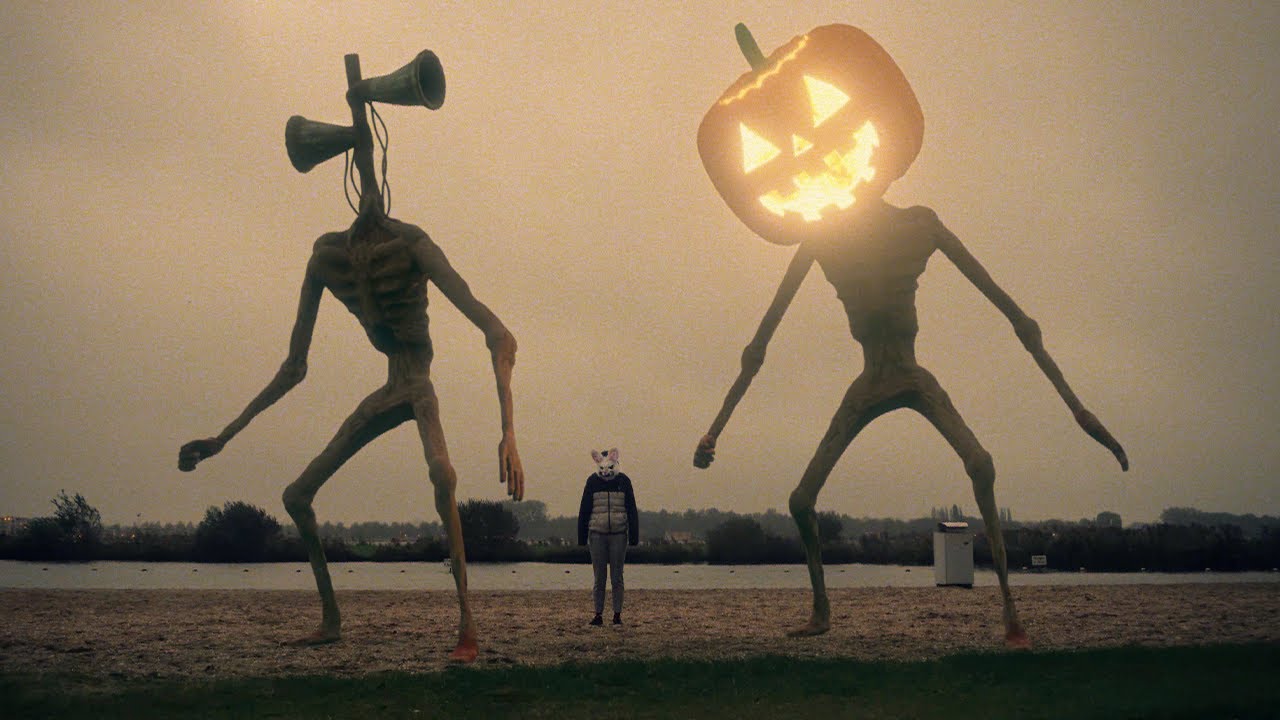 Siren Head & Pumpkin Head on camera... (Halloween Horror) - YouTube