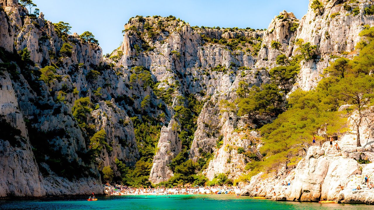 A Cruise Around the Calanques, France - YouTube
