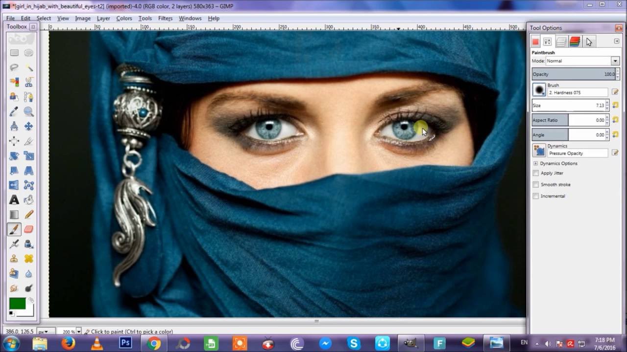 How to Change Eye Colour In GIMP 2.8 - YouTube