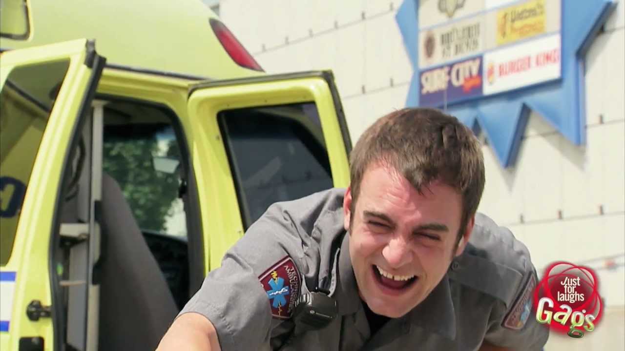 Crazy Paramedic Gag - YouTube