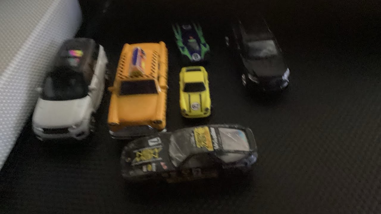 Showing Random toys/items part 1 - YouTube