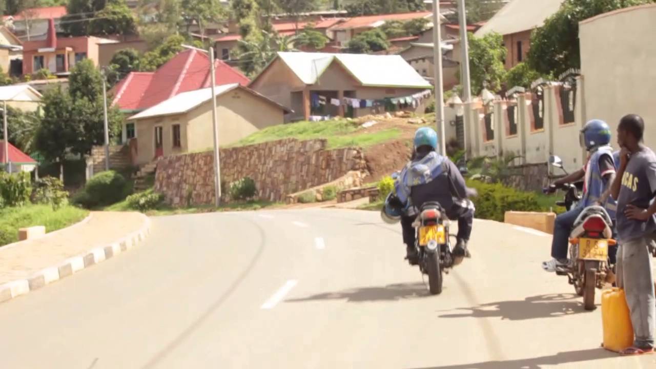 A strange motorcyclist in Kigali, Rwanda - YouTube