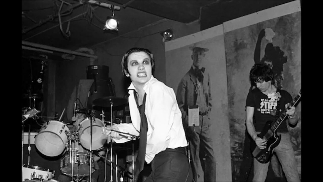 THE DAMNED THE STARWOOD L.A APRIL 17TH 1977 - YouTube