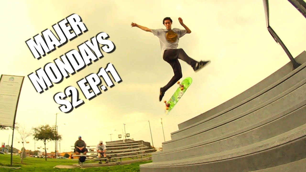 Switch 360 Inward Heelflip MM11 - YouTube