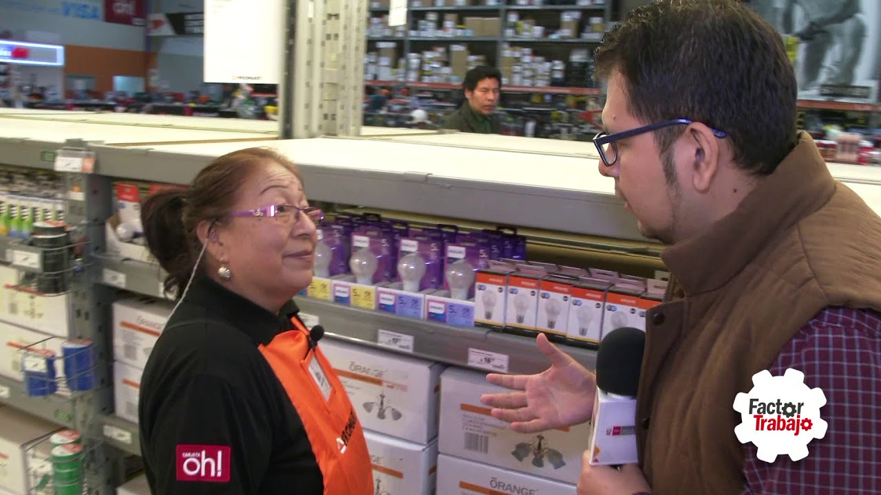 Perú Responsable: mujer consigue trabajo a los 65 años - YouTube