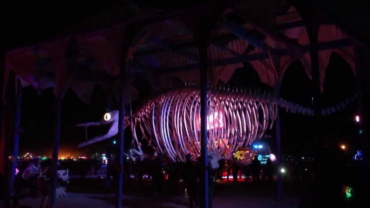 The Icthyosaur Puppet Project, Burning Man 2013 - YouTube