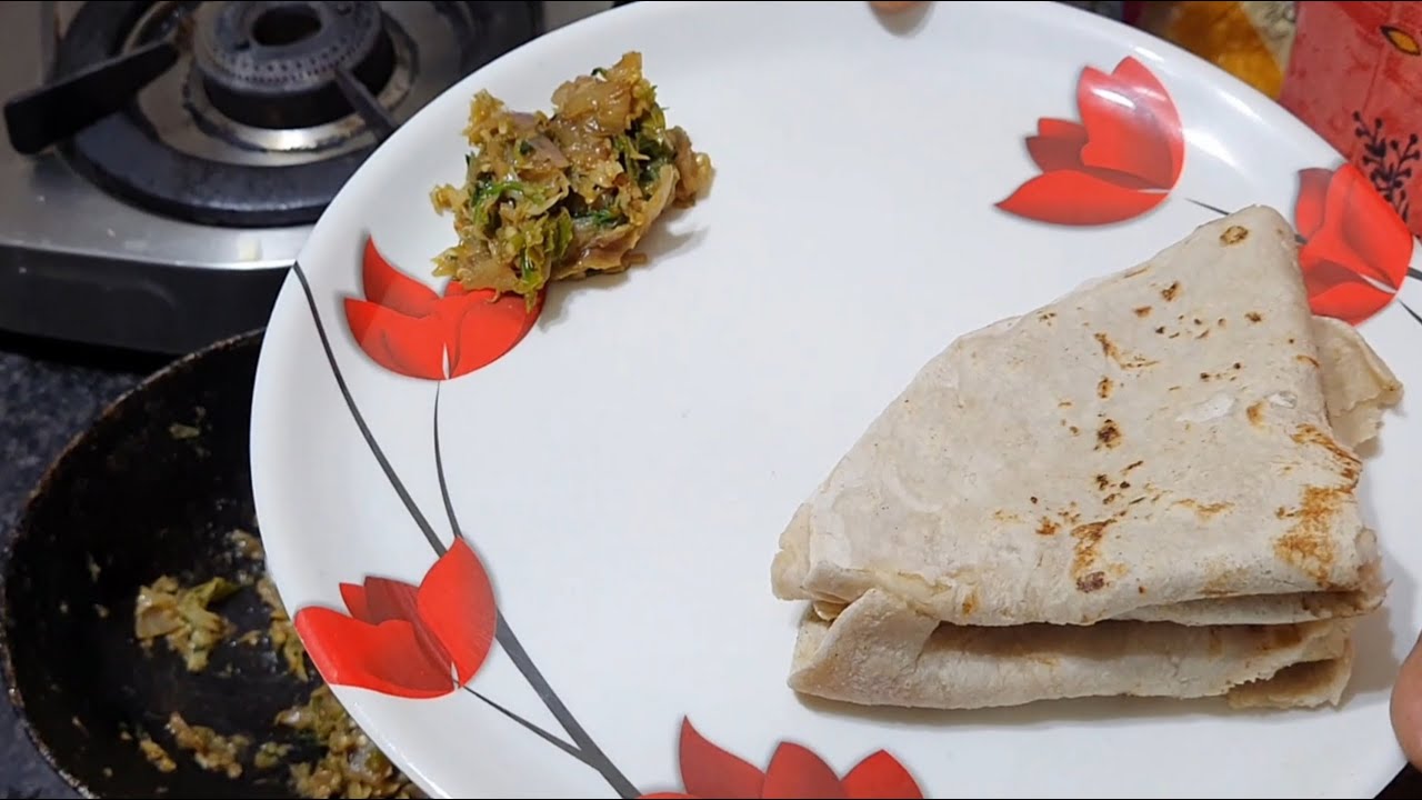 How to make Bhakri & Thecha / अशी बनवा चवदार भाकरी & ठेचा - YouTube