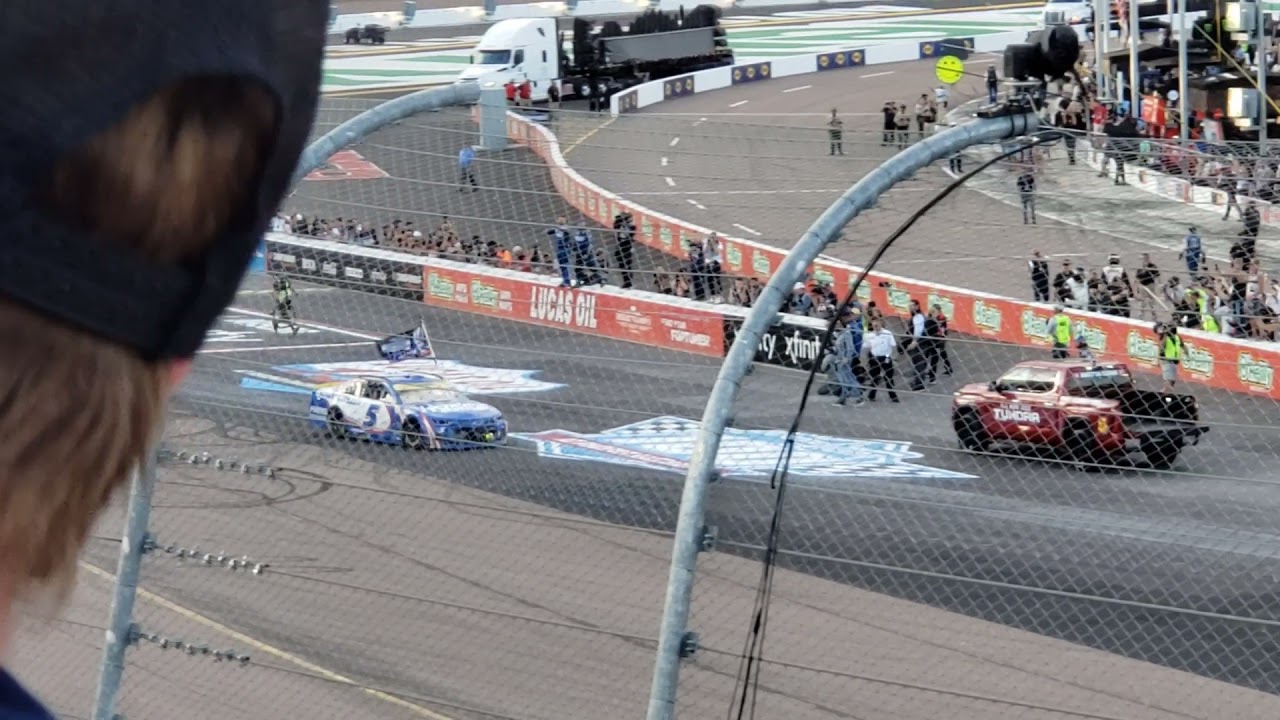 Kyle Larson Phoenix 2021 CHAMPIONSHIP CELEBRATION BURNOUT ...