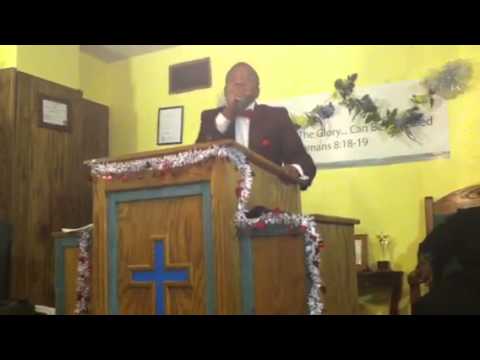 Youth Pastor Willie Riley preaching - YouTube