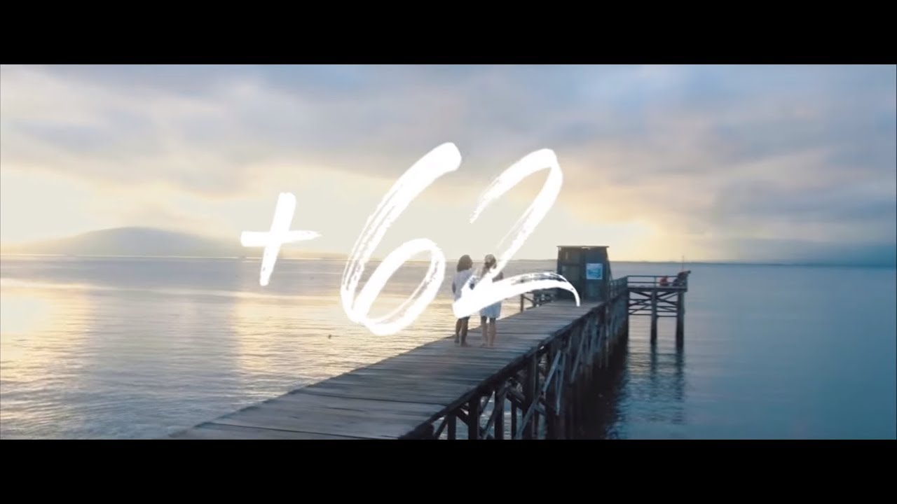 PERSONEINVACANZE - +62 (ft. Jillian Lavin) LYRICS VIDEO - YouTube
