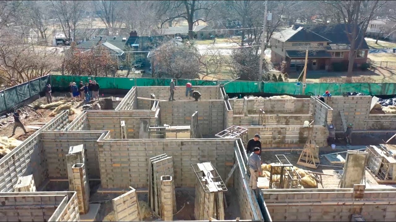 Forming Foundation Walls - YouTube