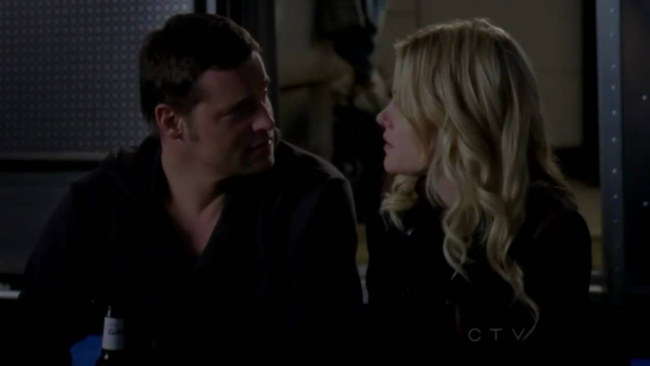 Grey's Anatomy- Alex Lucy Kiss - YouTube