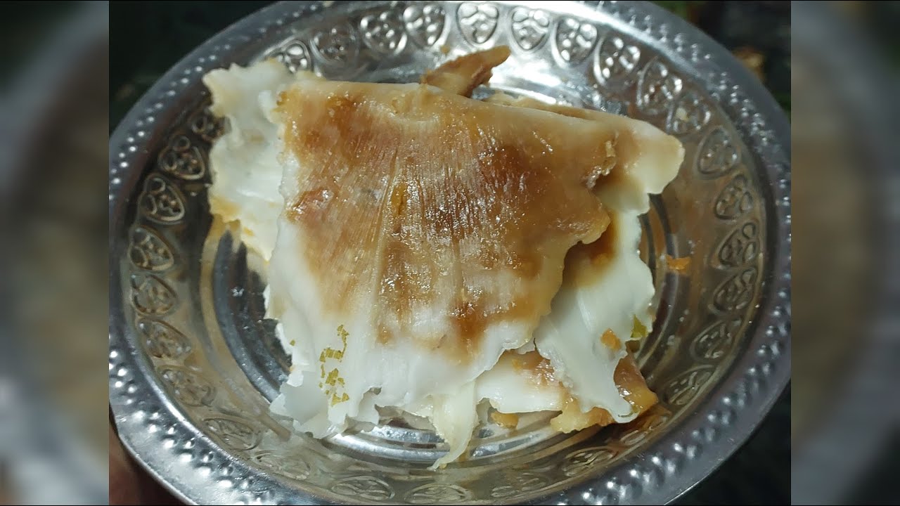 Turmeric leaf sweet dumplings | Arishina ele kadubu | Patholi recipe ...