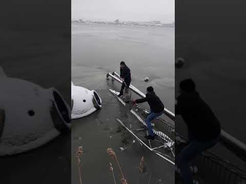 Maxackala Ak göı