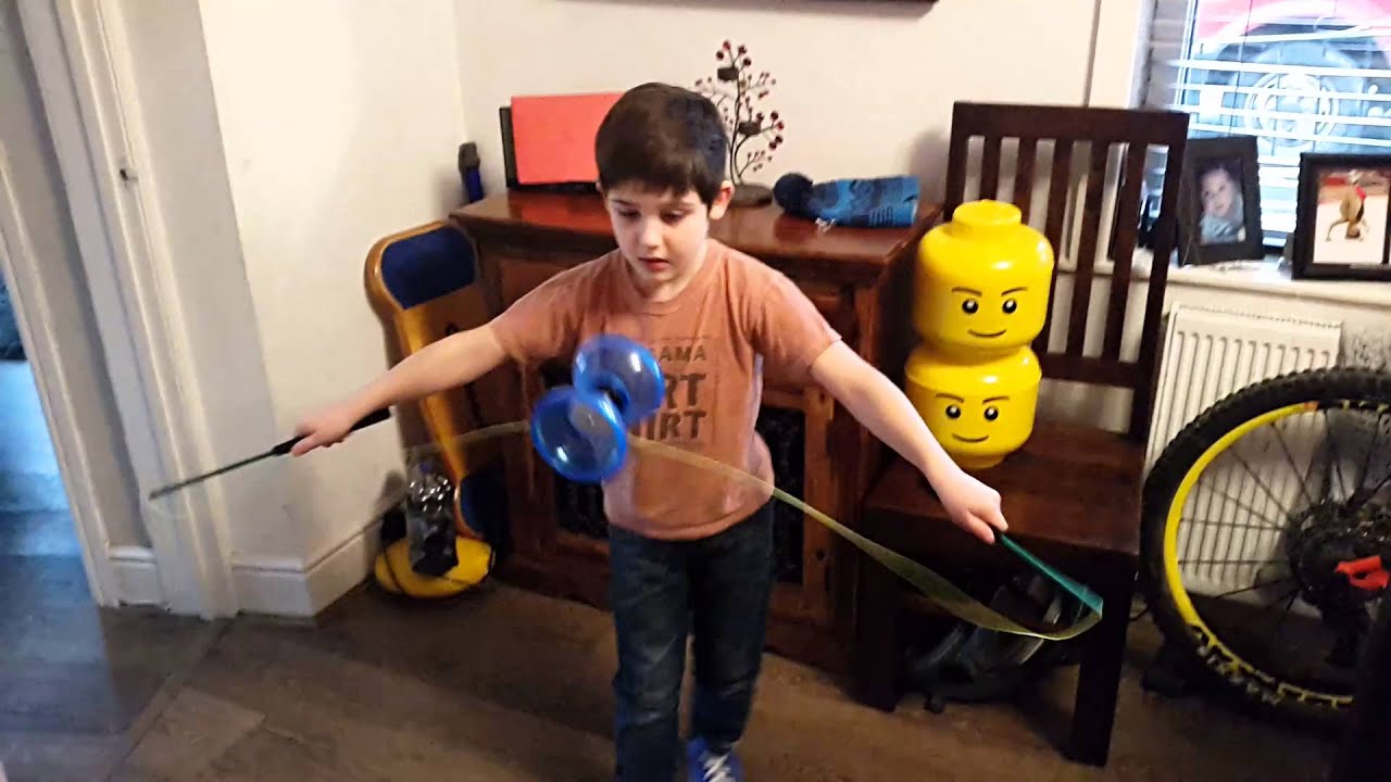 Diabolo tricks - YouTube