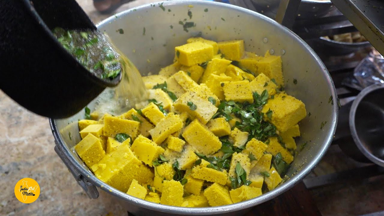 Surat Famous Rasawala Khaman Dhokla Rs. 20/- Only l Jalaram Khaman ...