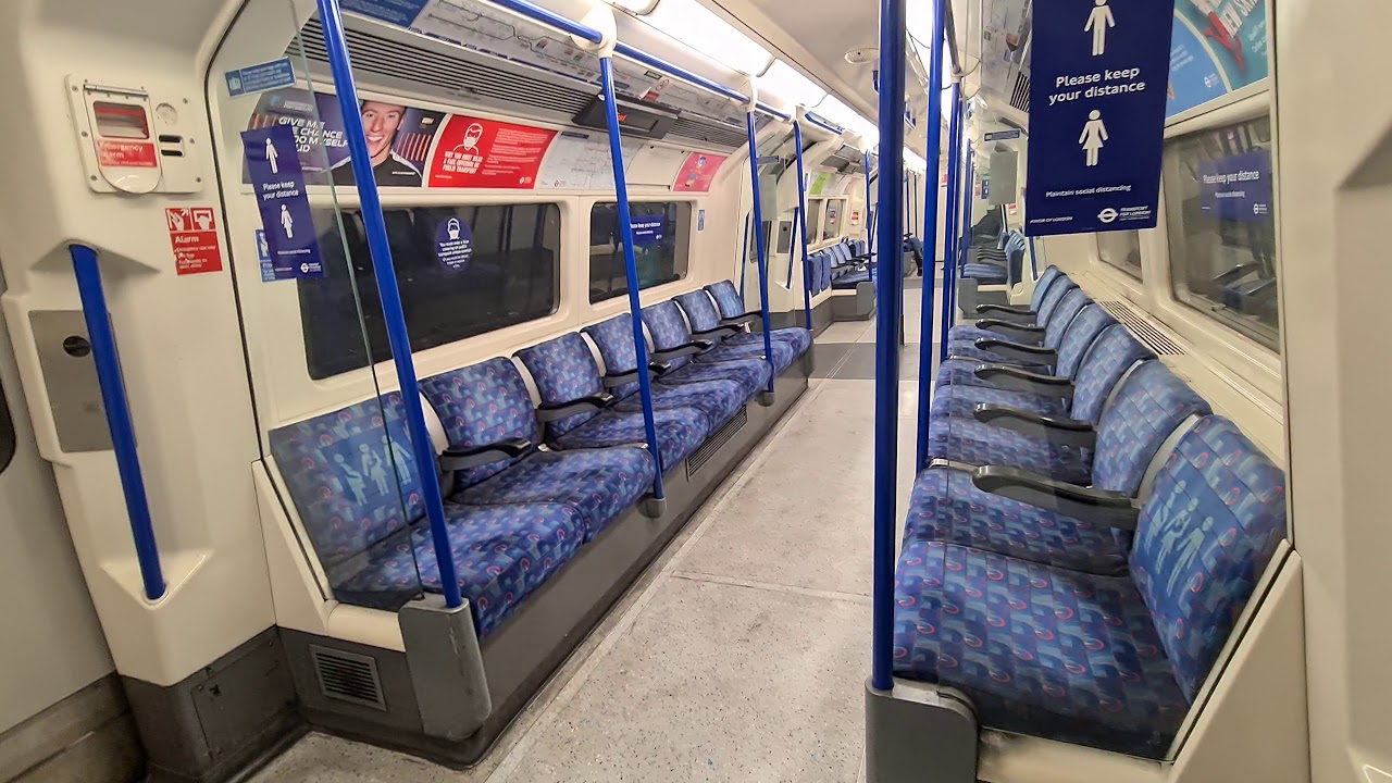 Northern Line 1995TS 51701 From Archway to East Finchley - YouTube