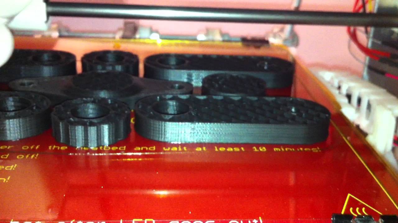 RepRap Prusa I2.3 Printing... - YouTube