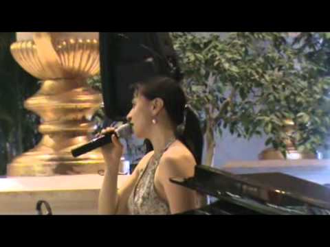 Falling in love-Solo Singer Elena