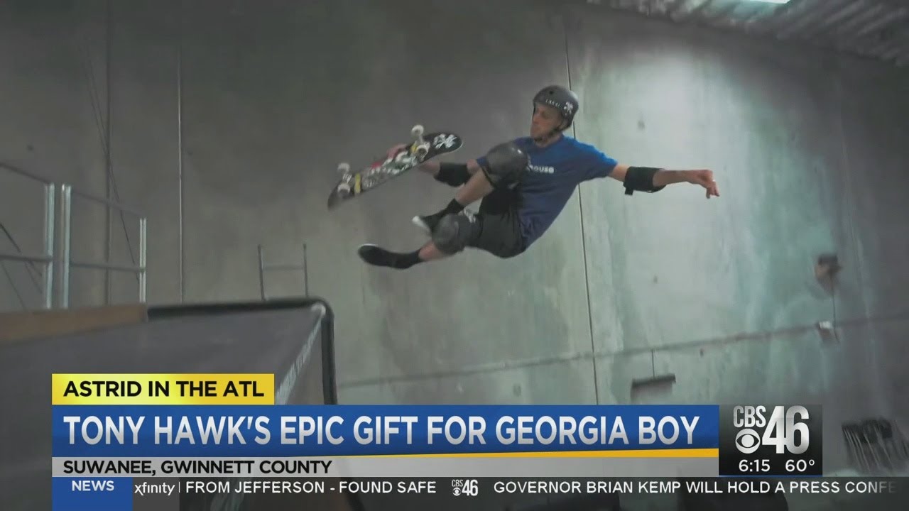 Tony Hawk makes young fan's day, all thanks to local FedEx driver - YouTube