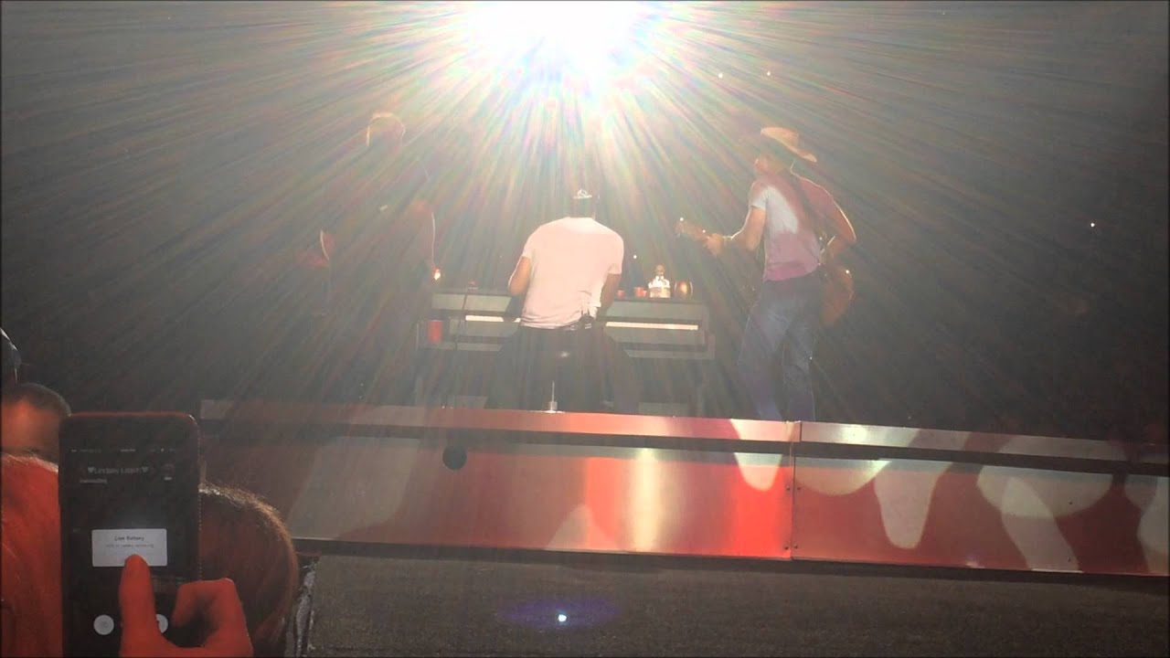 Sugar - Luke Bryan, Randy Houser, Dustin Lynch - Atlanta 8/22 - YouTube