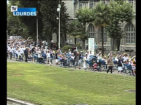 Lourdes Procession Eucharistique 25 juil. 2015- Blessed Sacrament ...