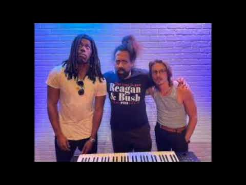 Marc Rebillet, Flying Lotus, Reggie Watts live session take. - YouTube