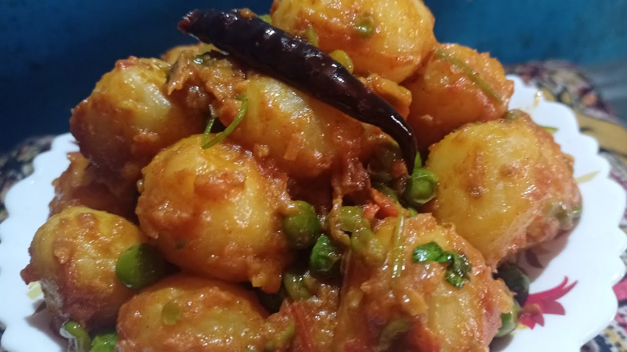 Kashmiri Alur Dum Recipe In Bengali | Kasmiri Alur Dum Recipe | Must ...