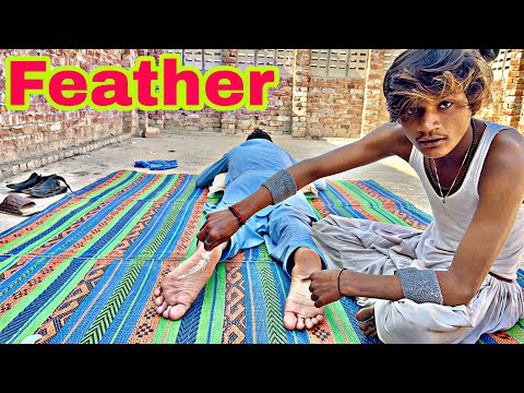ASMR : FEET TICKLE WITH FEATHER 🪶 