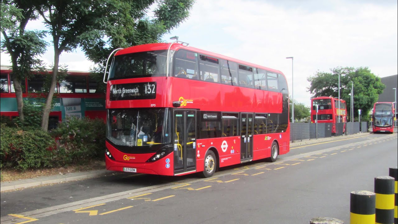 New Electric Buses On London Bus Route 132, Bexleyheath - North ...