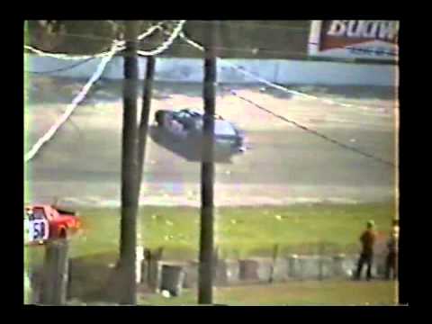 Stock car crash - 1995 ASA at Toledo - Multi-car wreck in last chance ...