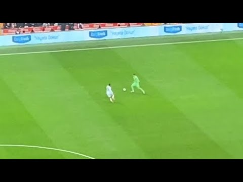 Fernando Muslera . El kaabi’ye attığı şık çalım. Galatasaray-Hatayspor #cimbom #ultraslan #youtube