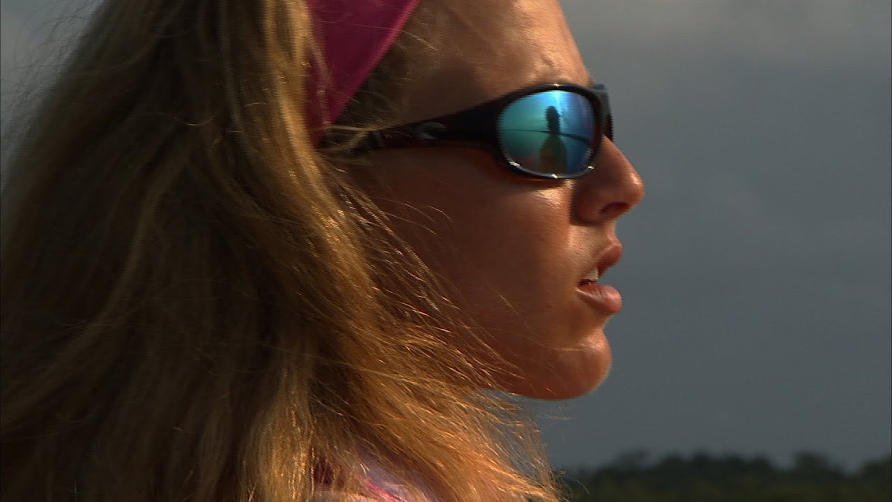 Darcizzle Offshore Flats Pink Fishing Rod Catches Monster Redfish - YouTube