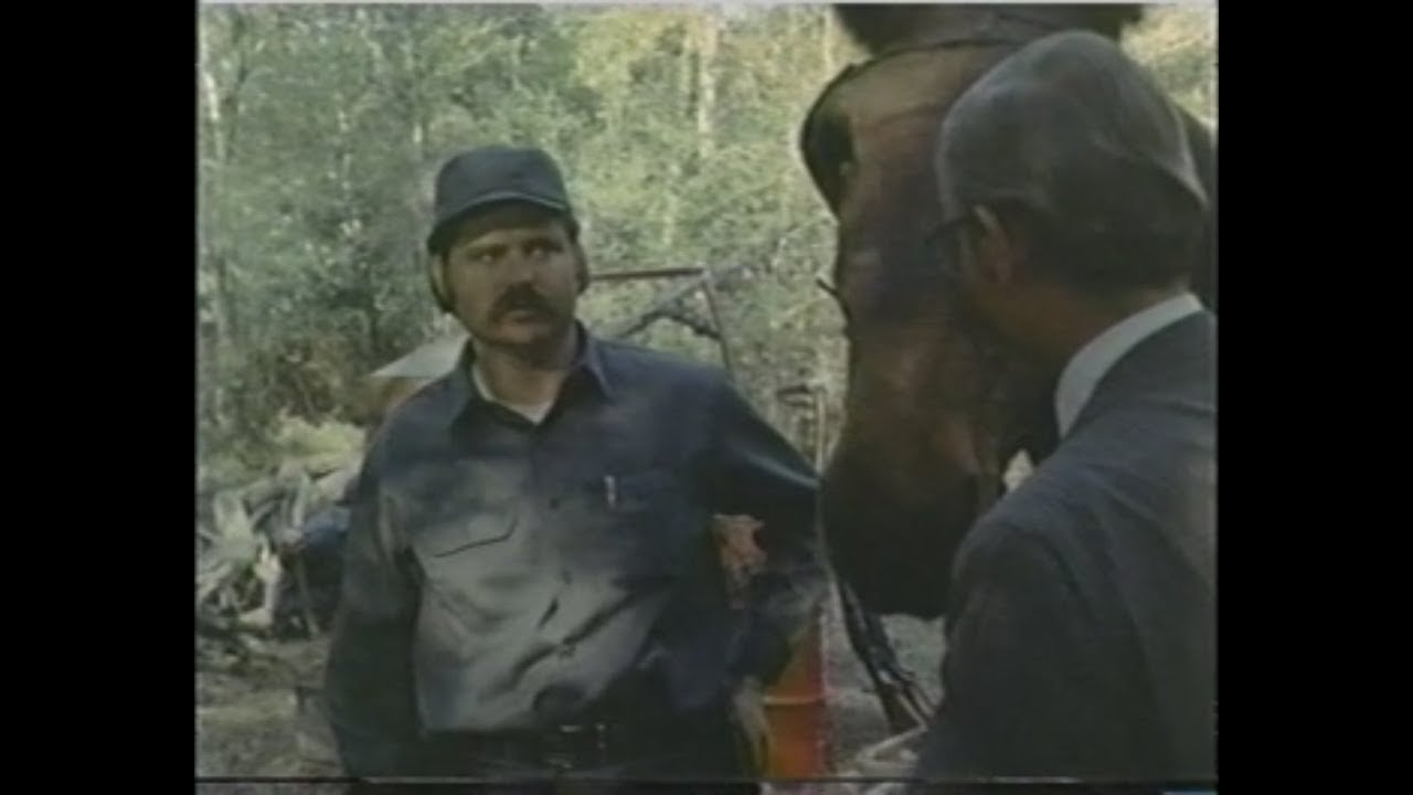 Ben Jones "Cooter" in Moonrunners (1975) - YouTube